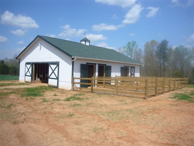 Barns – Douglas Construction
